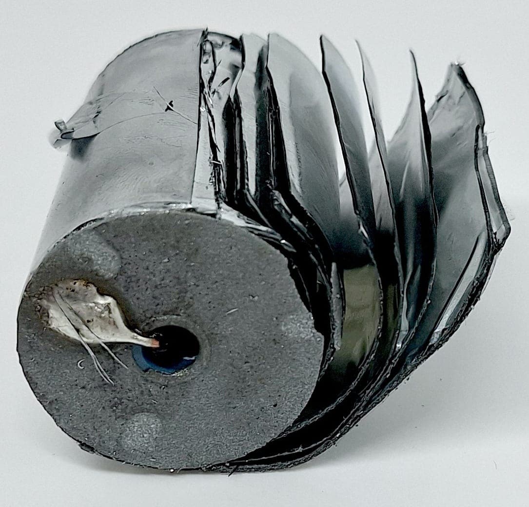 Capacitors, helping your pump motor get off to a good start.