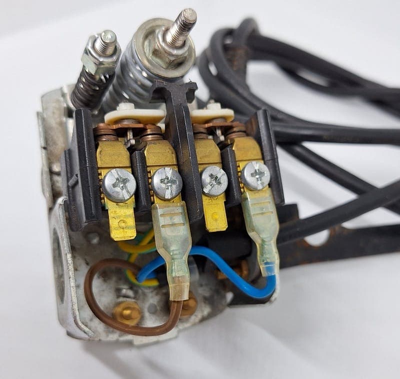 Pressure switches, a guide to the pressure pump system